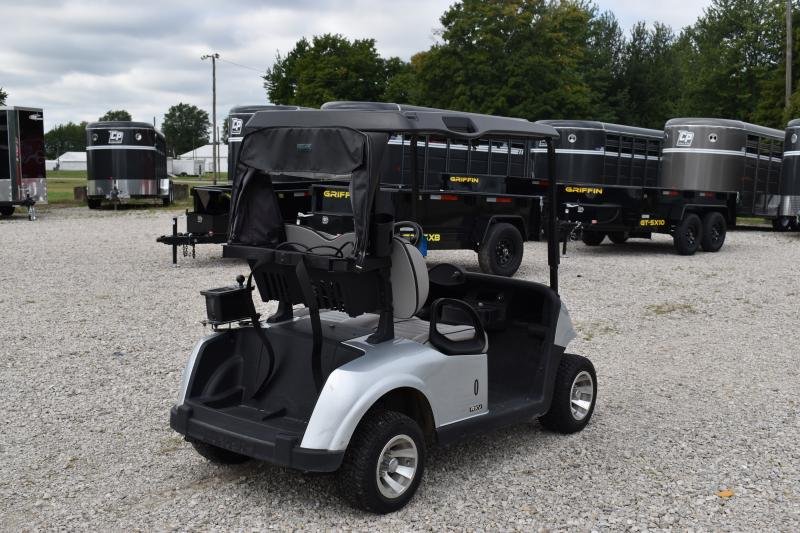 Used 2019 E-Z-GO RXV ELECTRIC Golf Cart | Elnora Indiana